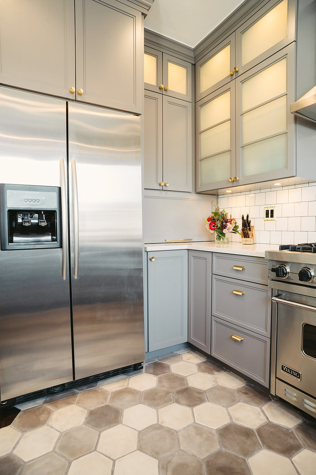 Kitchen Design: Hexagon , Contemporary but Warm – Rustic Elegance ...